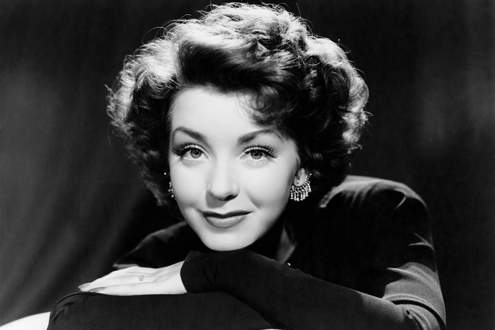 Take One False Step (1949) review-tripped over its own two feet ...
